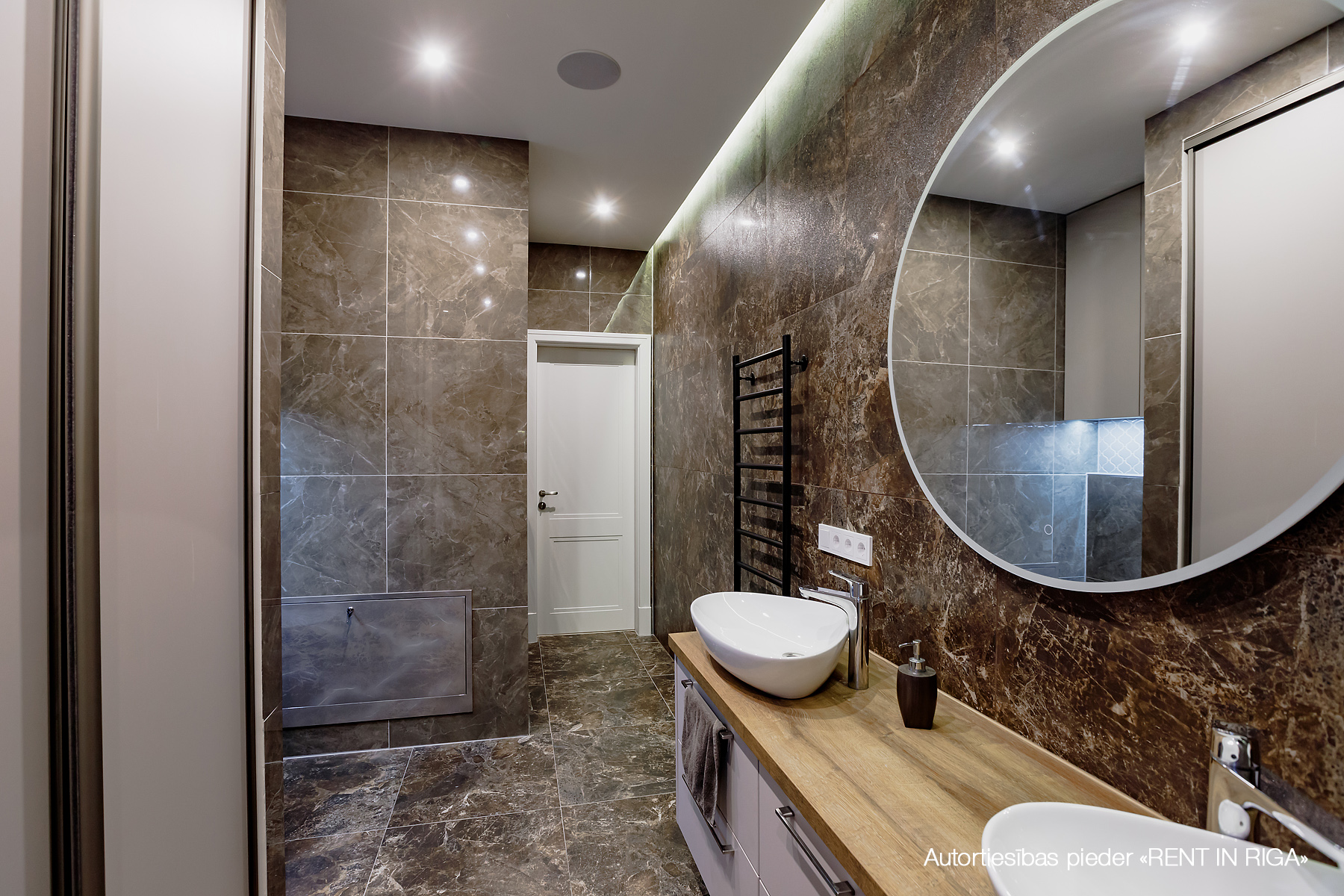 Pārdod dzīvokli, Alfrēda Kalniņa iela 4